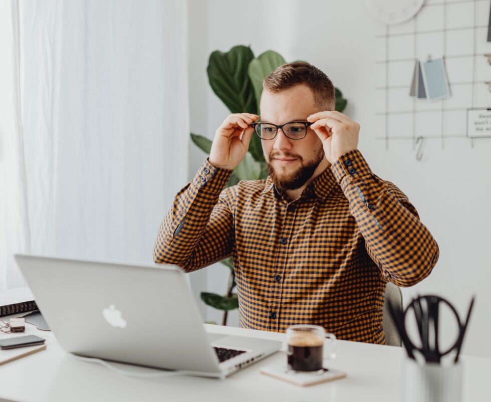 What is the Best Eyewear for Computer Use?